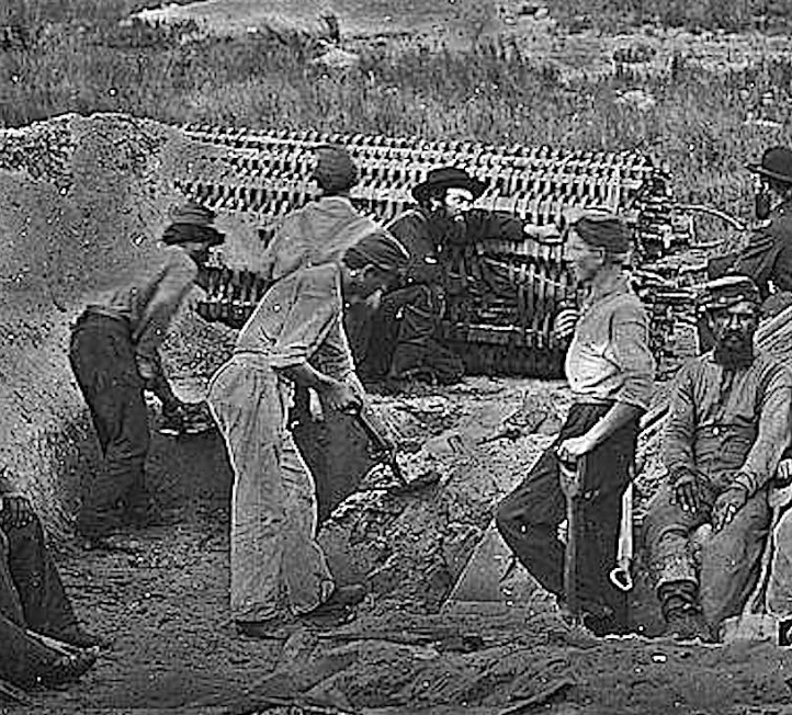 To Dig or Not To Dig - Civil War Monitor